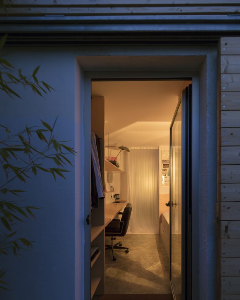 La Cabane (Barcelona, Spain). 2022 / Octave Petit – milena villalba